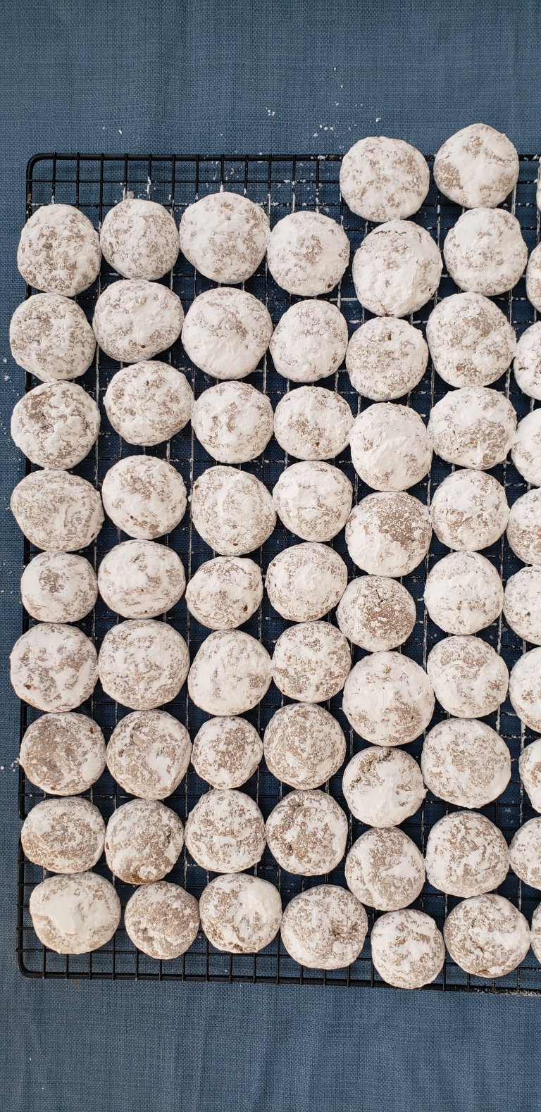 Pfeffernüsse Cookies (German Spice Cookies) | Bits and Bytes